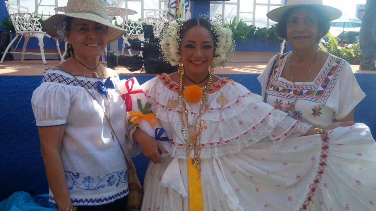 ¡pollera de coquito de más de 50 años! ¡increíble! ¿qué te parece? # ...