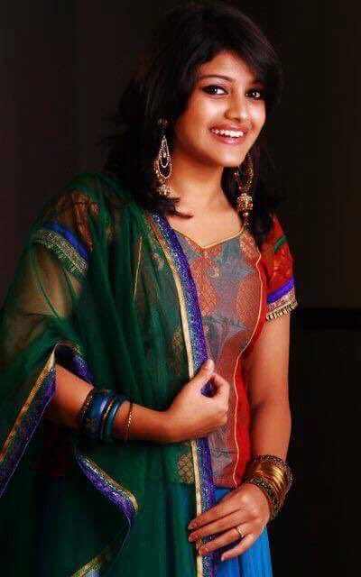 Malayalam Anchor Naznin