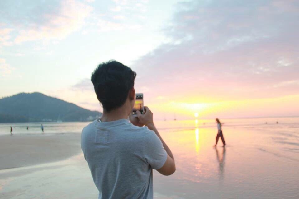 NaTaponG BuMroungSuk on Twitter: "#เเสงสุดท้าย https://t.co/ms3BxhqPPa"