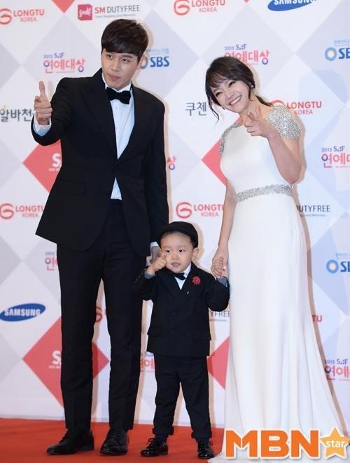 Son Jun ho (actor) - Alchetron, The Free Social Encyclopedia