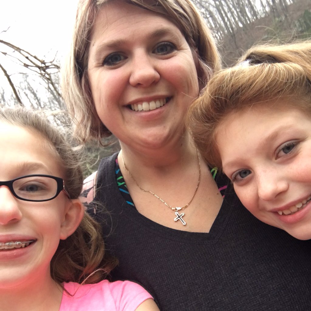 Erin Beardsley's Instagram, Twitter & Facebook on IDCrawl