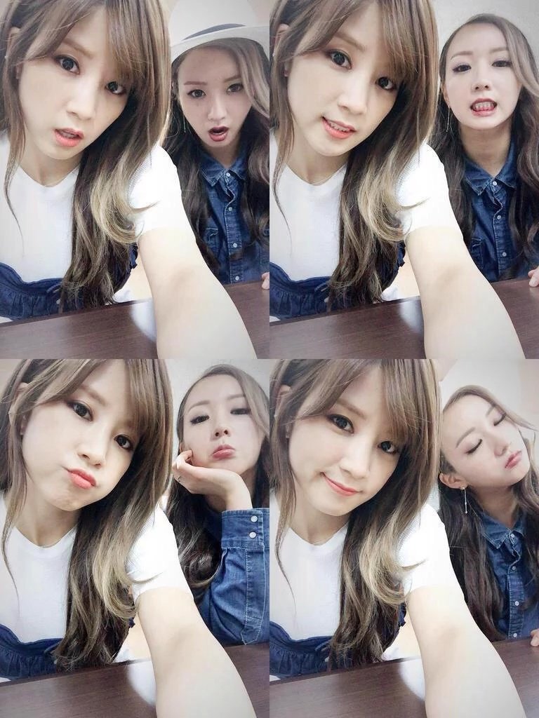 Chorong Selca