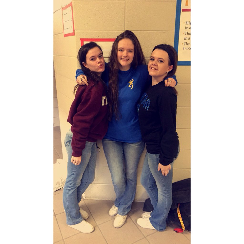 Sarabi (Jenna_Michelle7) - Tweets on iEmoji.com