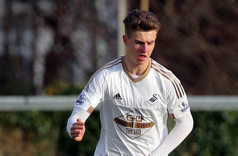 TEAM NEWS: Joe Rodon, Tom Dyson, Daniel James & Dan Jefferies come back ...