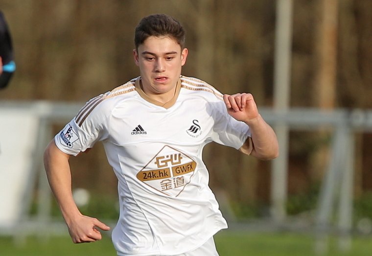 TEAM NEWS: Joe Rodon, Tom Dyson, Daniel James & Dan Jefferies come back ...