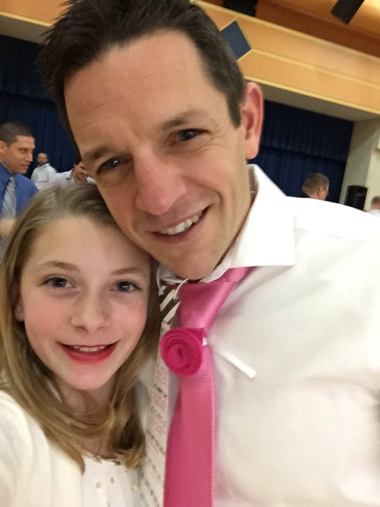 Christine Hudak's Instagram, Twitter & Facebook on IDCrawl