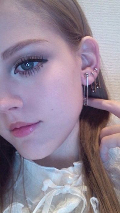 Kota Koti Dakota Rose