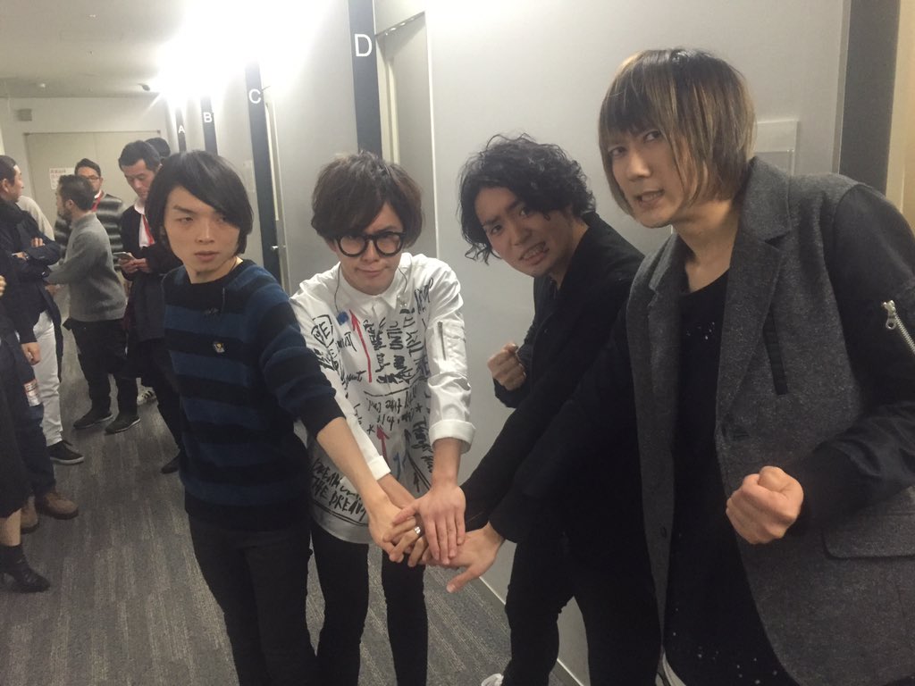 BLUE ENCOUNT on Twitter: "【いよいよMステ出演！】 本番まであと1時間をきりました！ いつものライブとかわらない全身全霊のパフォーマンスをぶつけてきます！ みてね ...