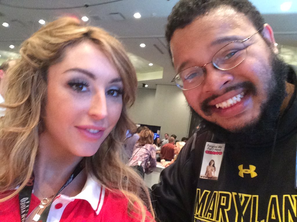 TW Pornstars - 2 pic. Christopher P Tucker. Twitter. @iamshylaj ...