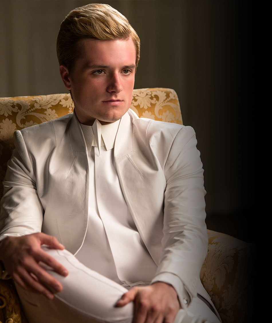 Peeta In Mockingjay Part 1