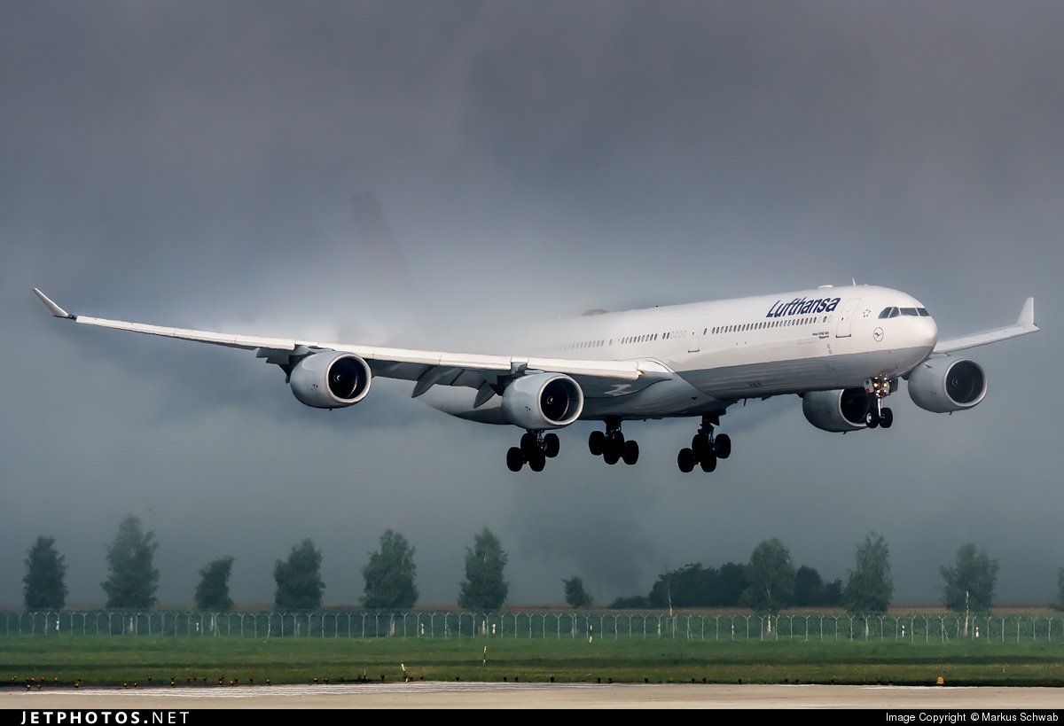 Airbus A340 Wallpaper