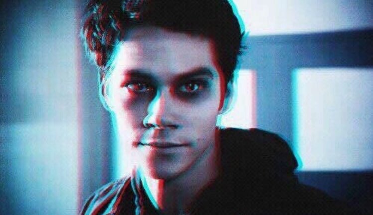 Void Stiles Smirk