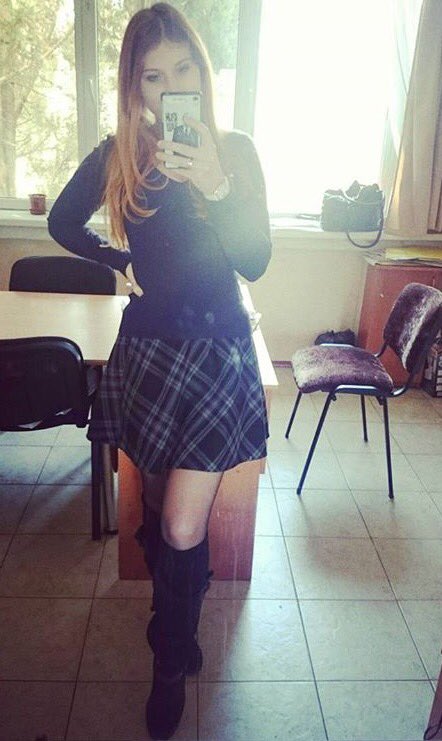 Real Office Girls On Twitter Realofficegirls Hot Sexy Yum Boots