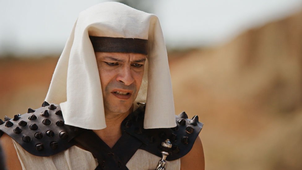 Apuki le miente a Moisés sobre la muerte de Num YunetSinPiedad → | TVN ...