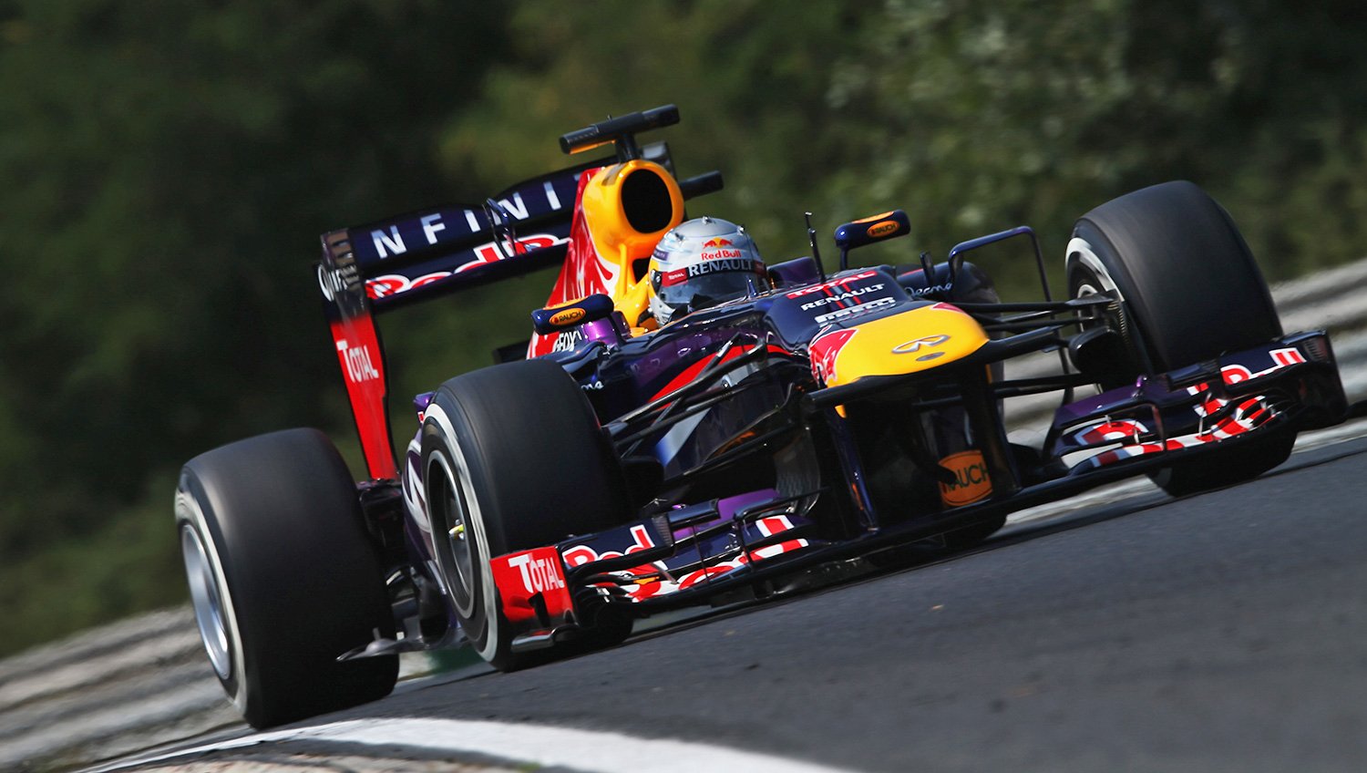 Red Bull Racing Rb9 Wallpaper