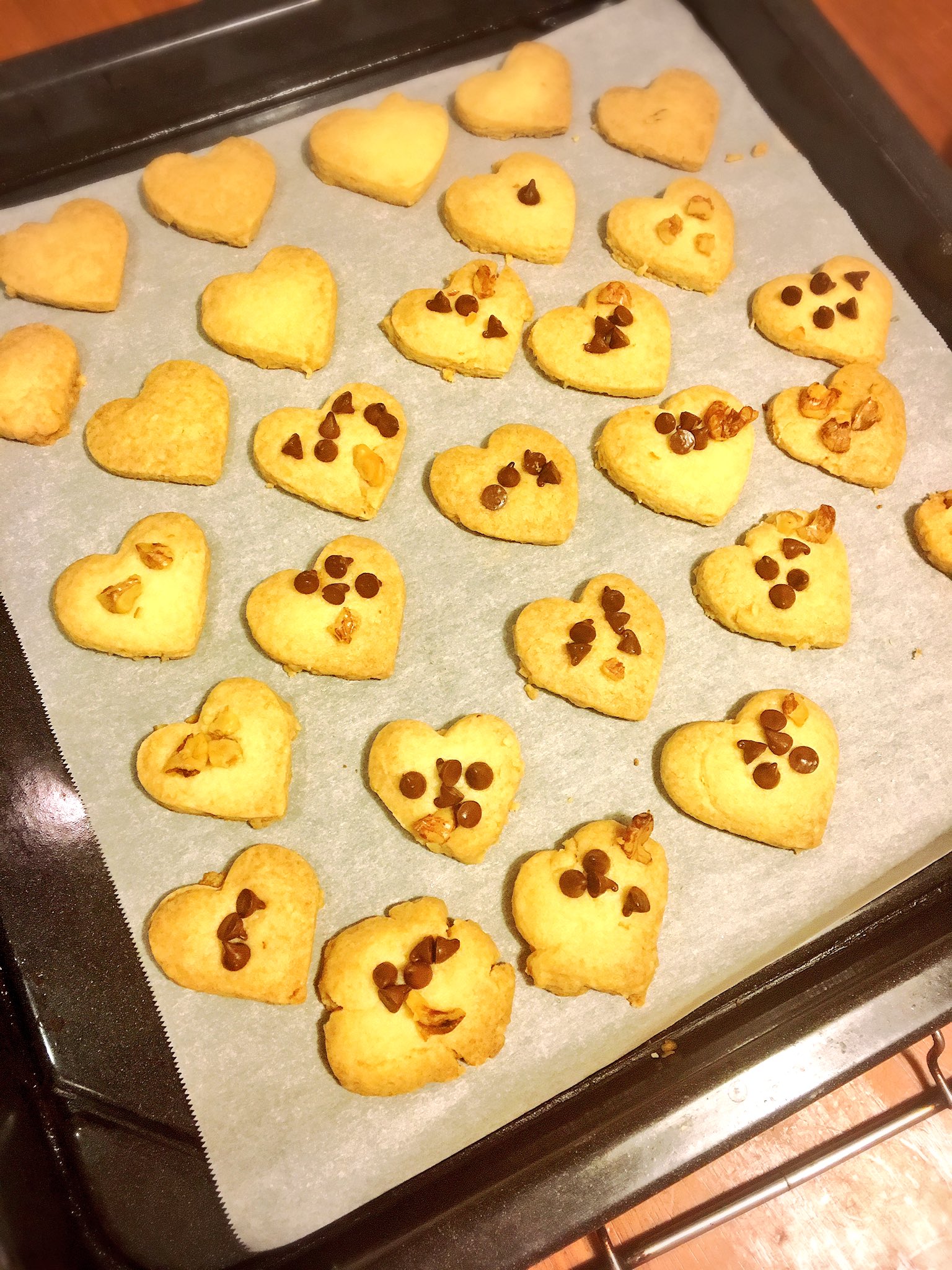 芹澤優(i☆Ris) on Twitter: "日曜は母の日のクッキーを姪っ子と作ってたよ💕ハートがいびつで超かわいい（笑） https://t.co/nMJEjPQ8SS" / Twitter