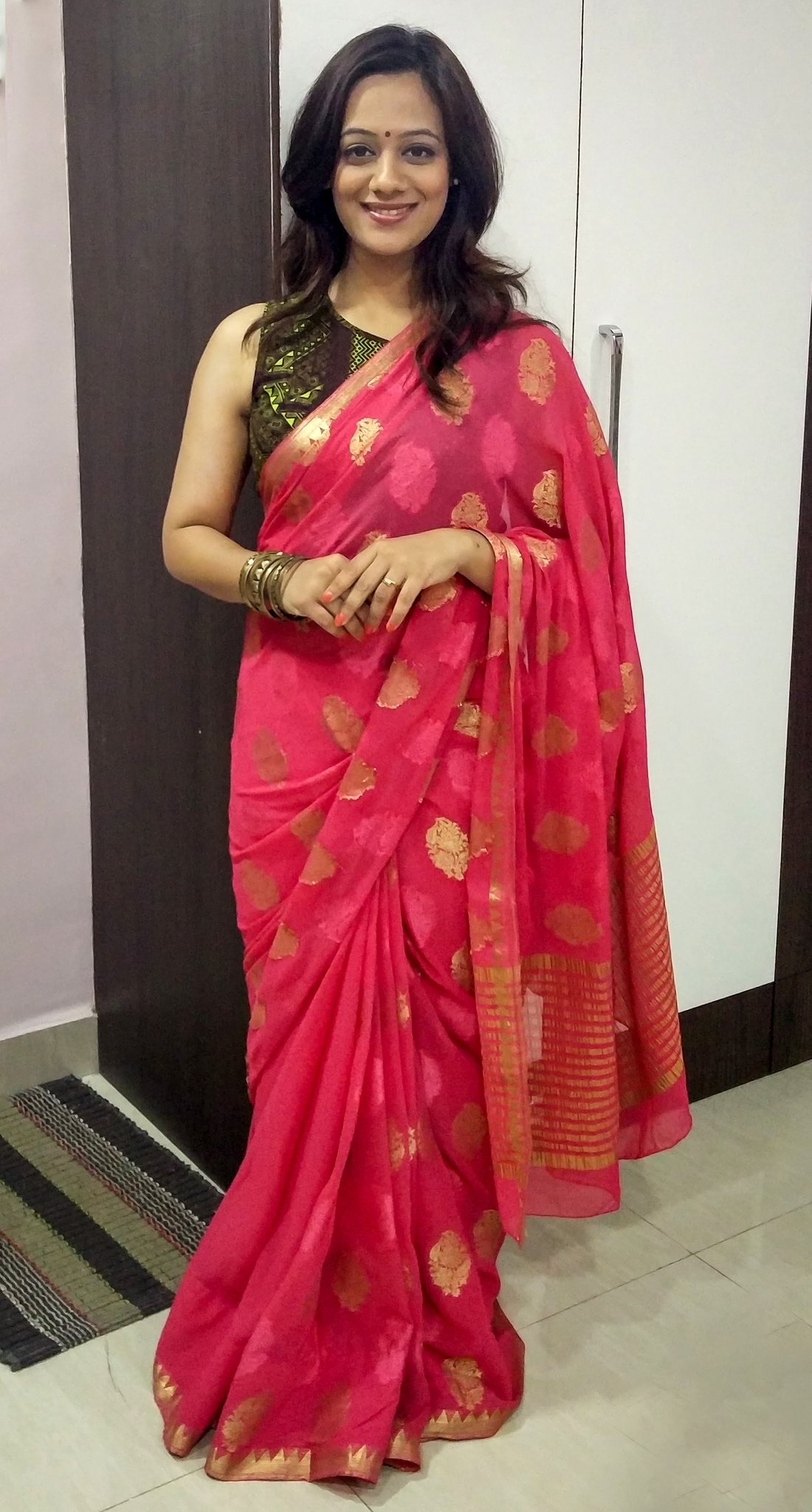 Spruha Joshi Saree