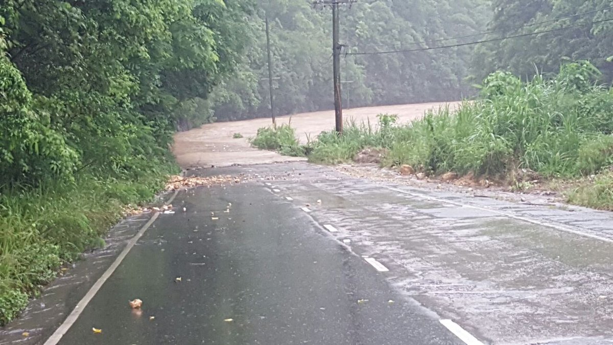 Rescue mission underway in Linstead, Bog Walk Gorge now closed | News ... Rescue mission underway in Linstead, Bog Walk Gorge now closed | News ...