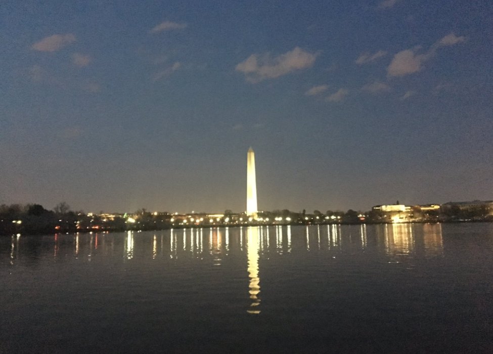 Good morning DC! How about this early morning view of the Washington ...