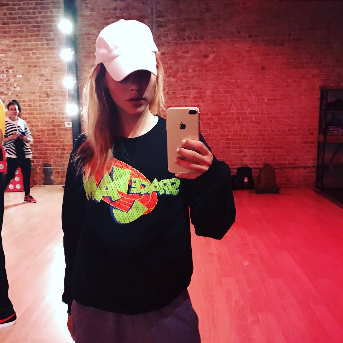 76 best Twitter @claireholt images on Pholder | James Holt Joblon ...