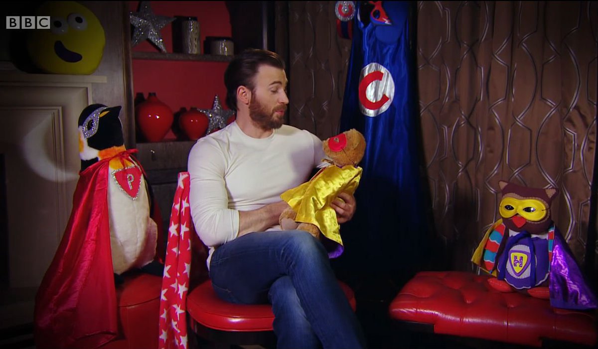 Avengers star Chris Evans sets pulses racing reading CBeebies Bedtime ...