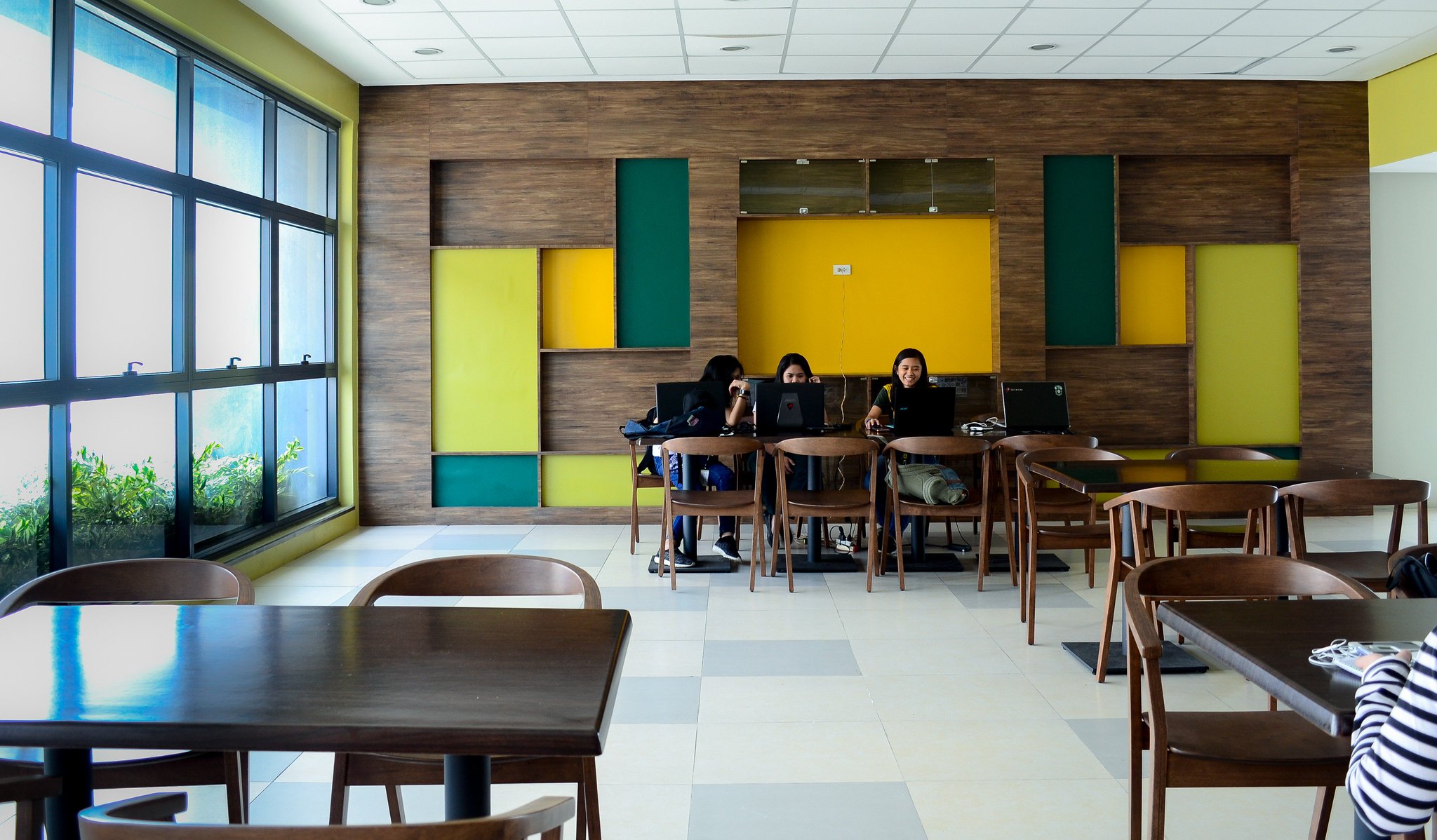 FEU Tech on Twitter: "After a week-long midterm exams, iTamaraws chose to stay in study areas ...