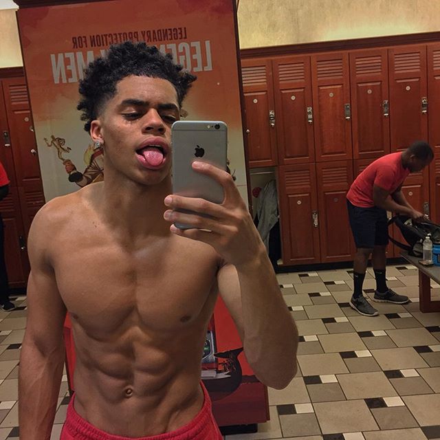 Devon Hubbard's Instagram, Twitter & Facebook on IDCrawl