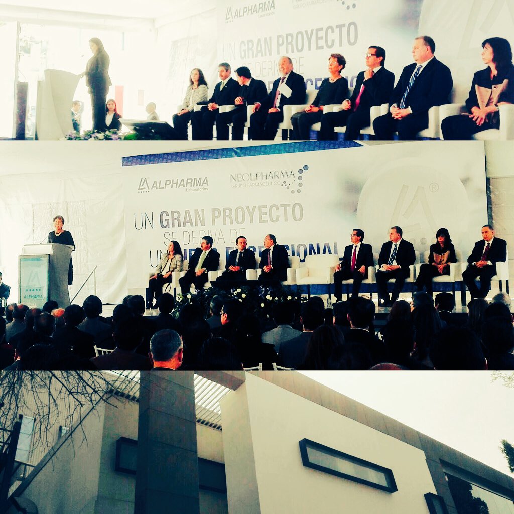 Foto Ceremonia de inauguración de la nueva planta de Laboratorios ...