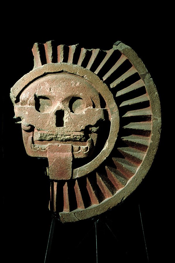 El sol descarnado después de librar una batalla por el inframundo ...