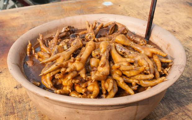 'when zuma goes‚ you will still be eating chicken feet and pap ...