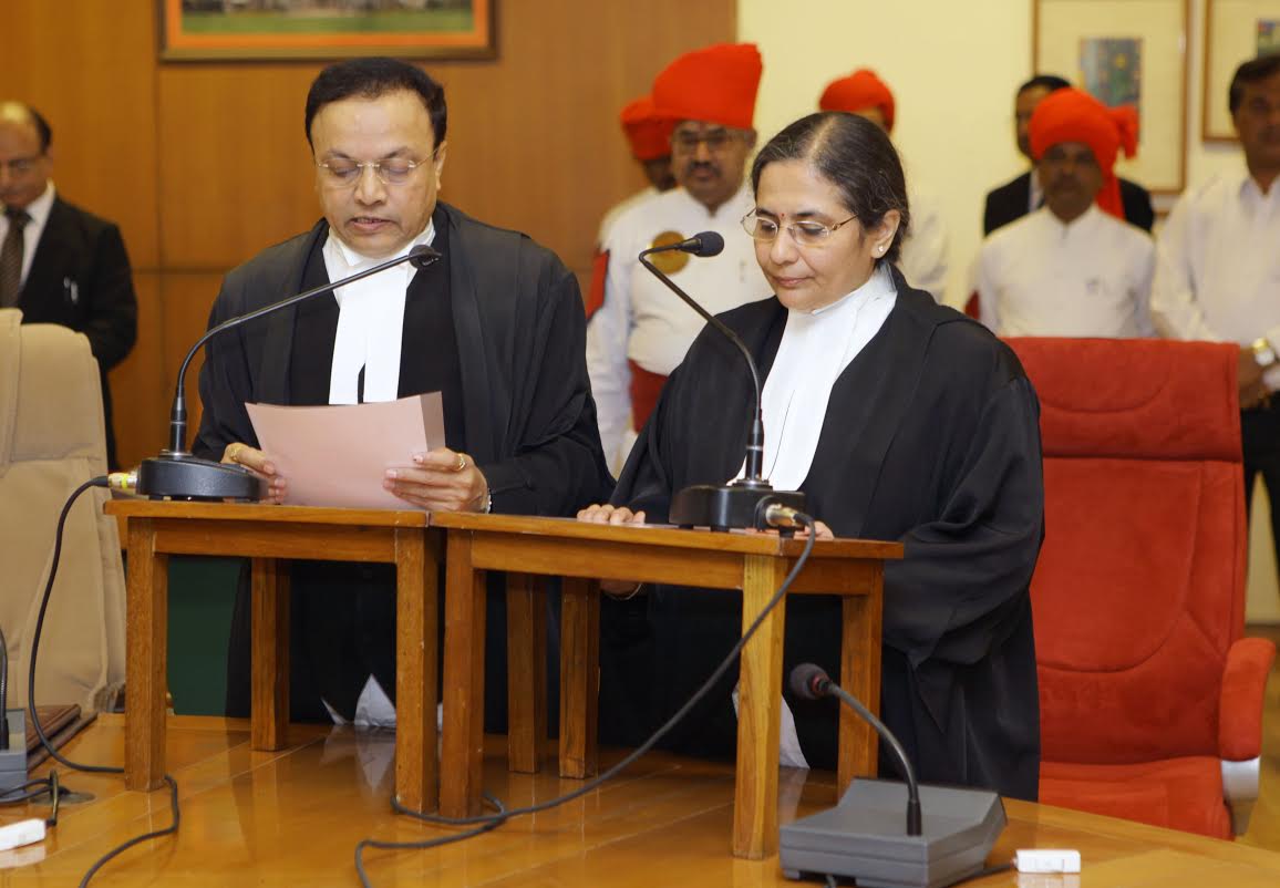Justice Belaben Trivedi takes oath of office in Gujarat HC | DeshGujarat