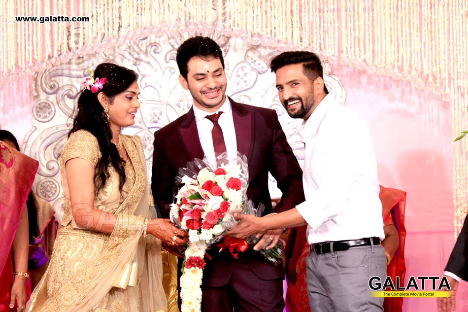 Actor Santhanam Married