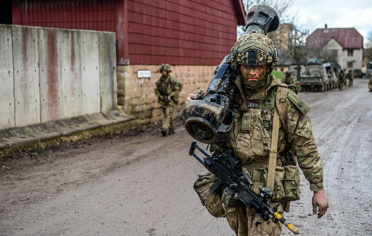 Soldiers from 2 YORKS hone their infantry skills during Exercise Wessex ...