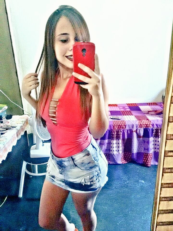Laura Laurinha360 Twitter