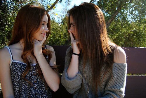 Morgan Demeola And Lindsay Demeola