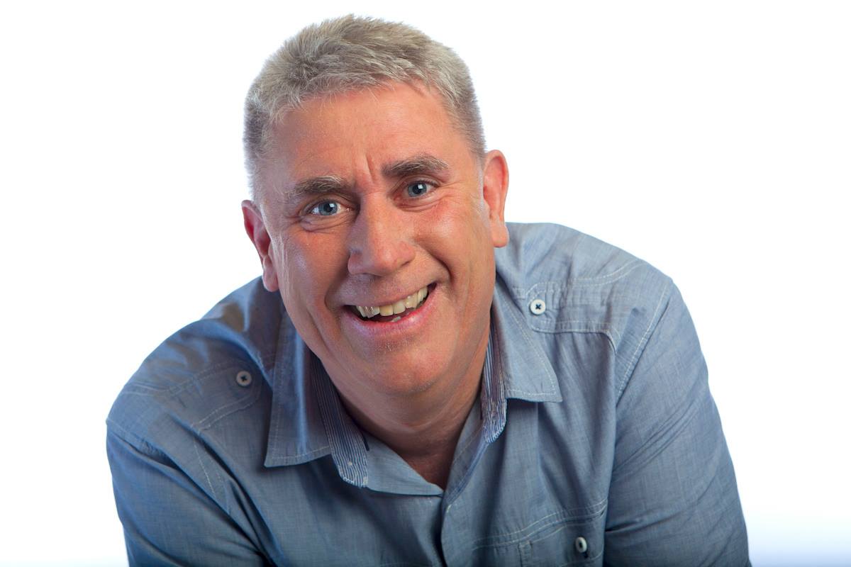 Radio presenter Ali Brownlee dies aged 56 | Tyne Tees - ITV News