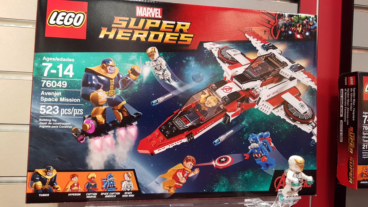 Potentially the greatest LEGO set ever? Thanos, CaptainMarvel, Hyperion ...