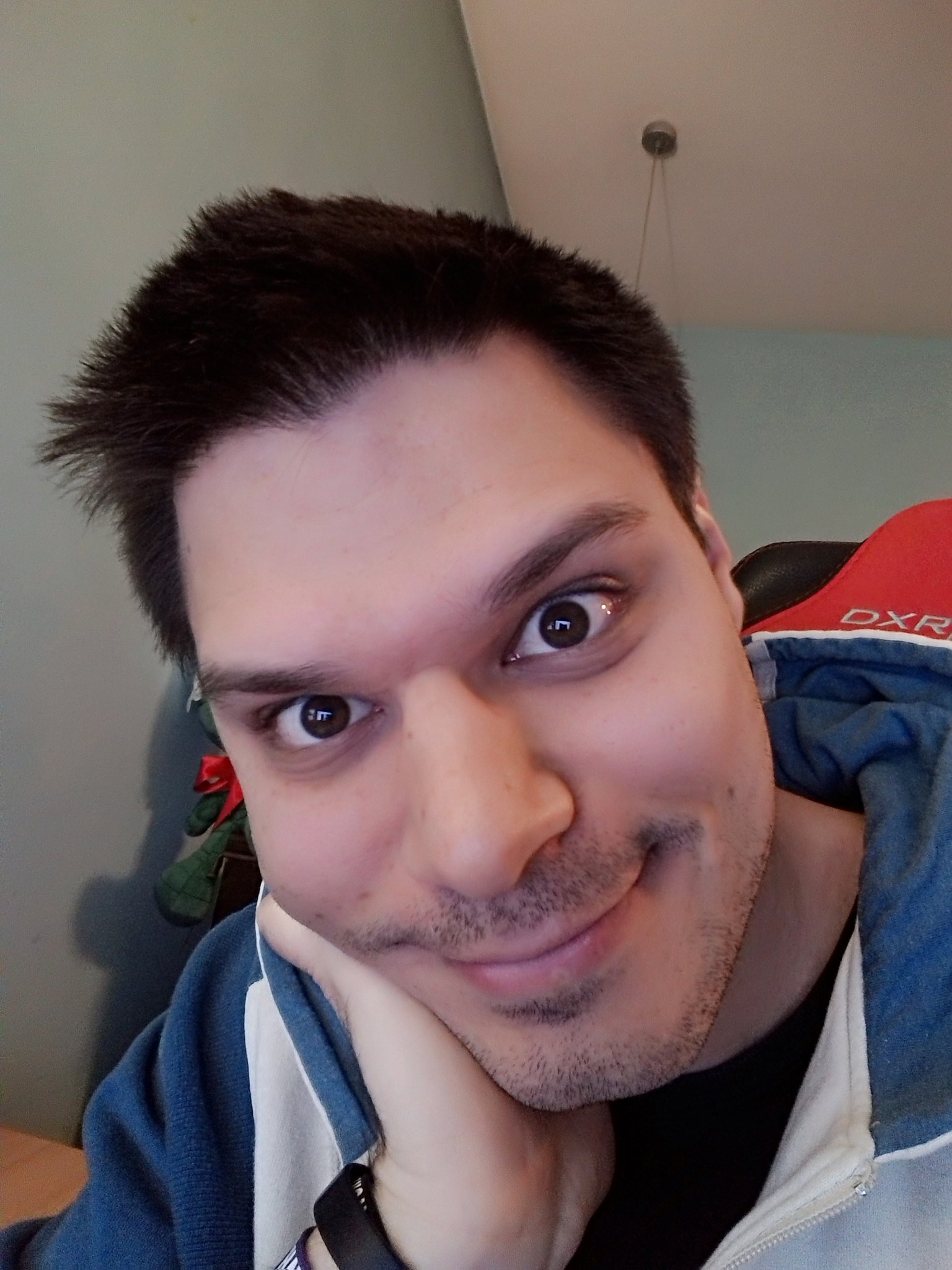 Good Looking Normal Men