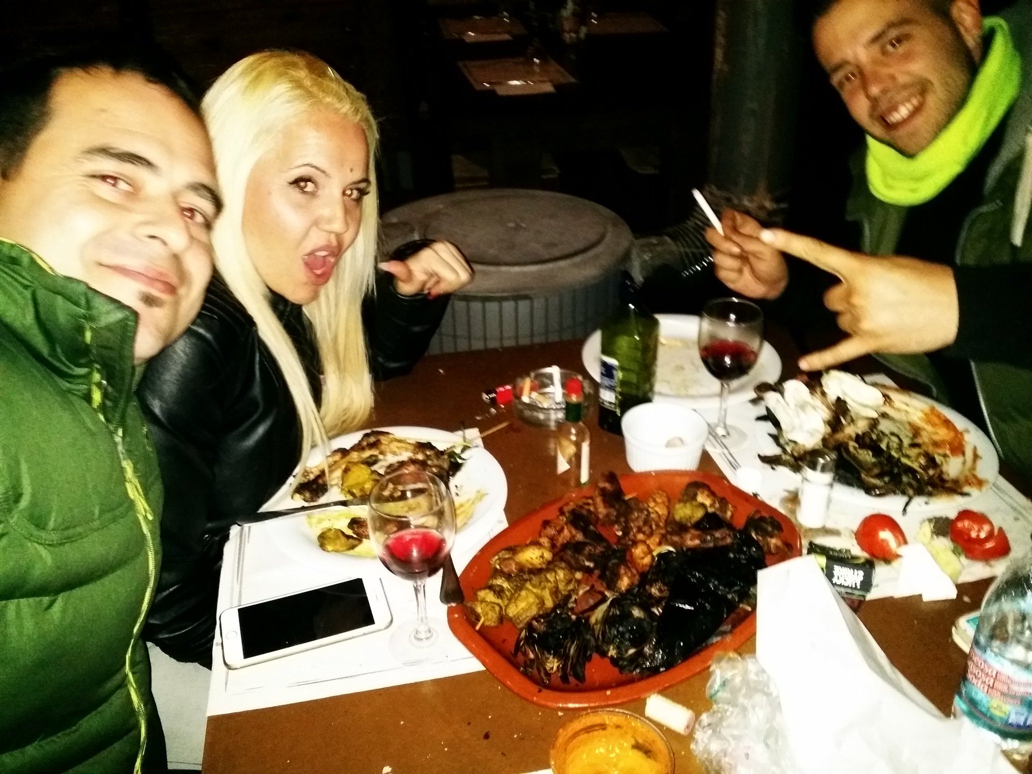 TW Pornstars - 4 pic. XAVIphoto 📸. Twitter. Preparando el @MAD_LIFES en ...