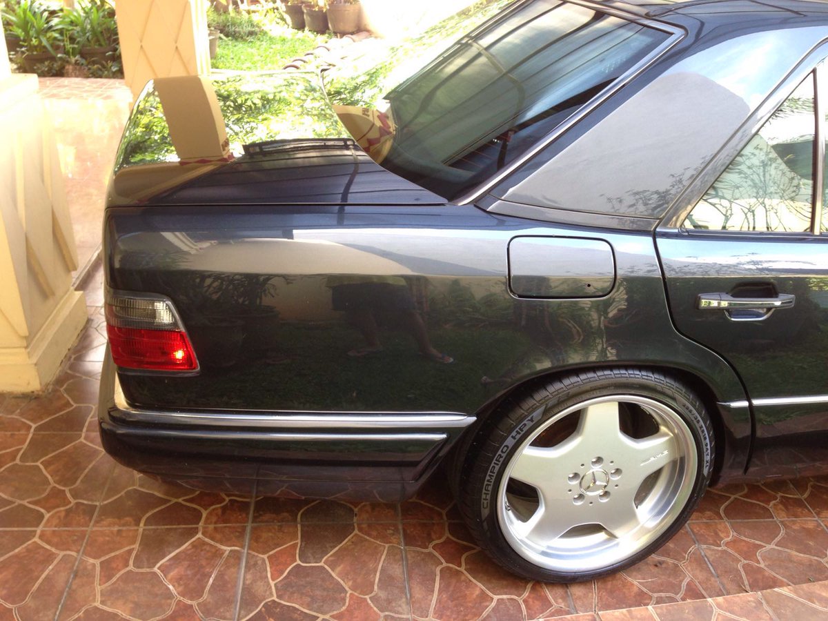 Koleksi Modifikasi Mobil Mercy E320 Masterpiece | Modifikasi Mobil