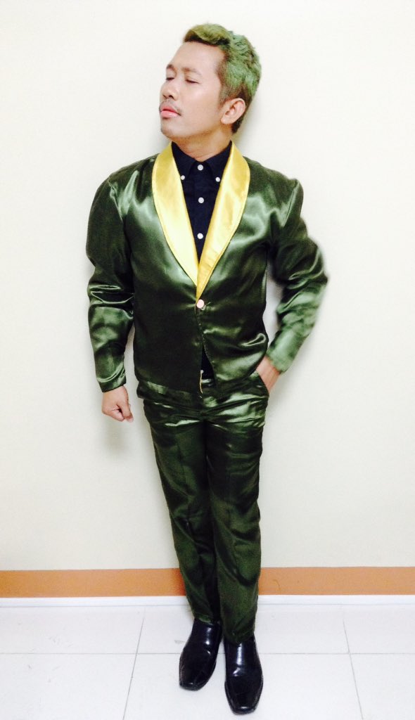 Caesar Flickerman Costume