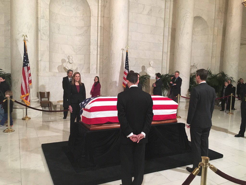 Sanders dominates Nevada airwaves | Global | The Guardian