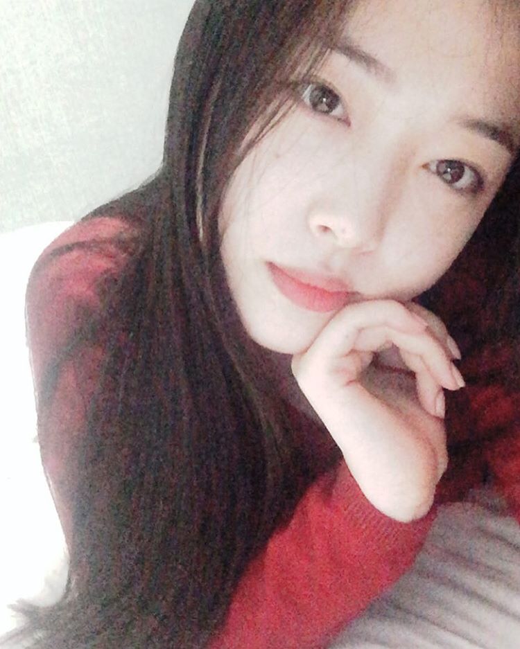 Sulli Choi Selca
