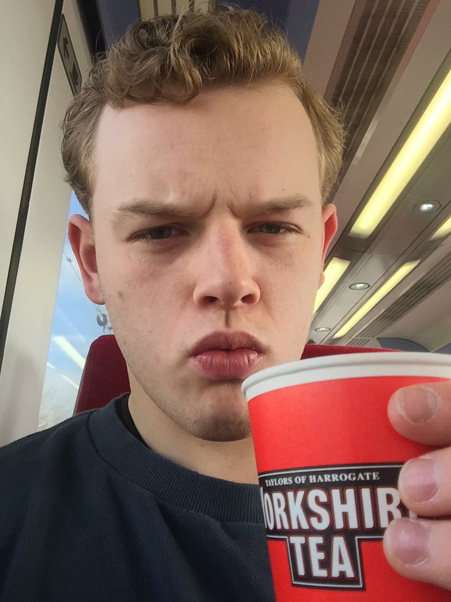 Classify British actor Callum Woodhouse