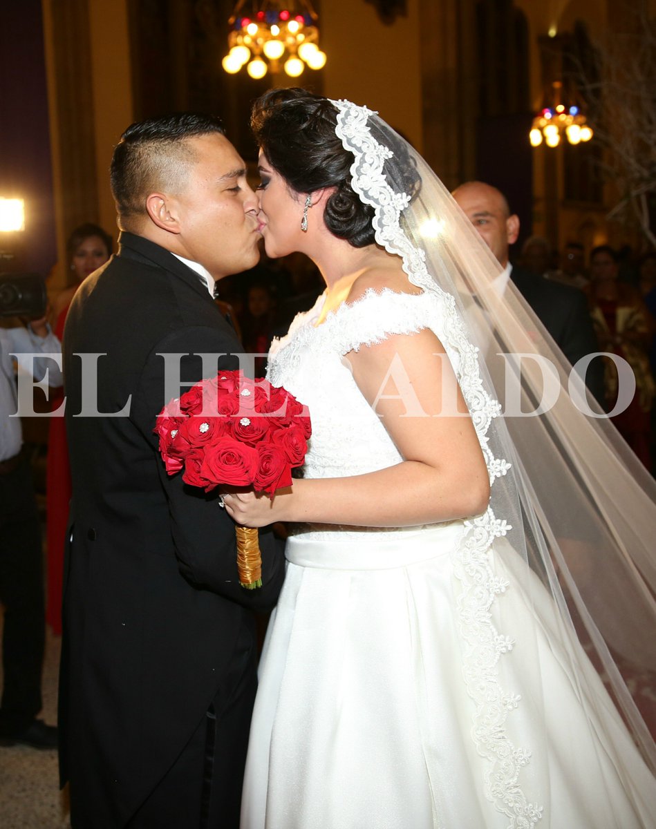 Las mejores FOTOS de la boda de Carolina Lanza y Marvin Fuentes. Ver ...