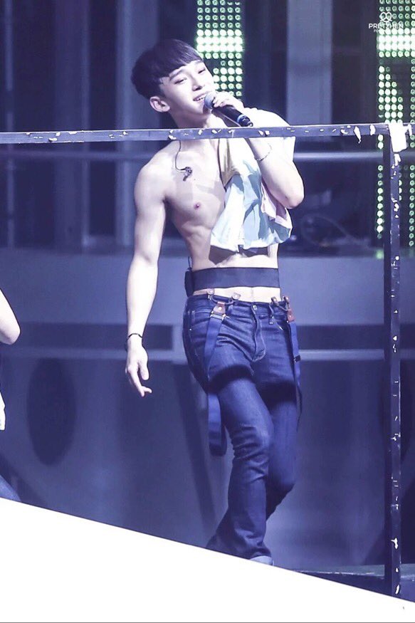 Exo Chen Shirtless