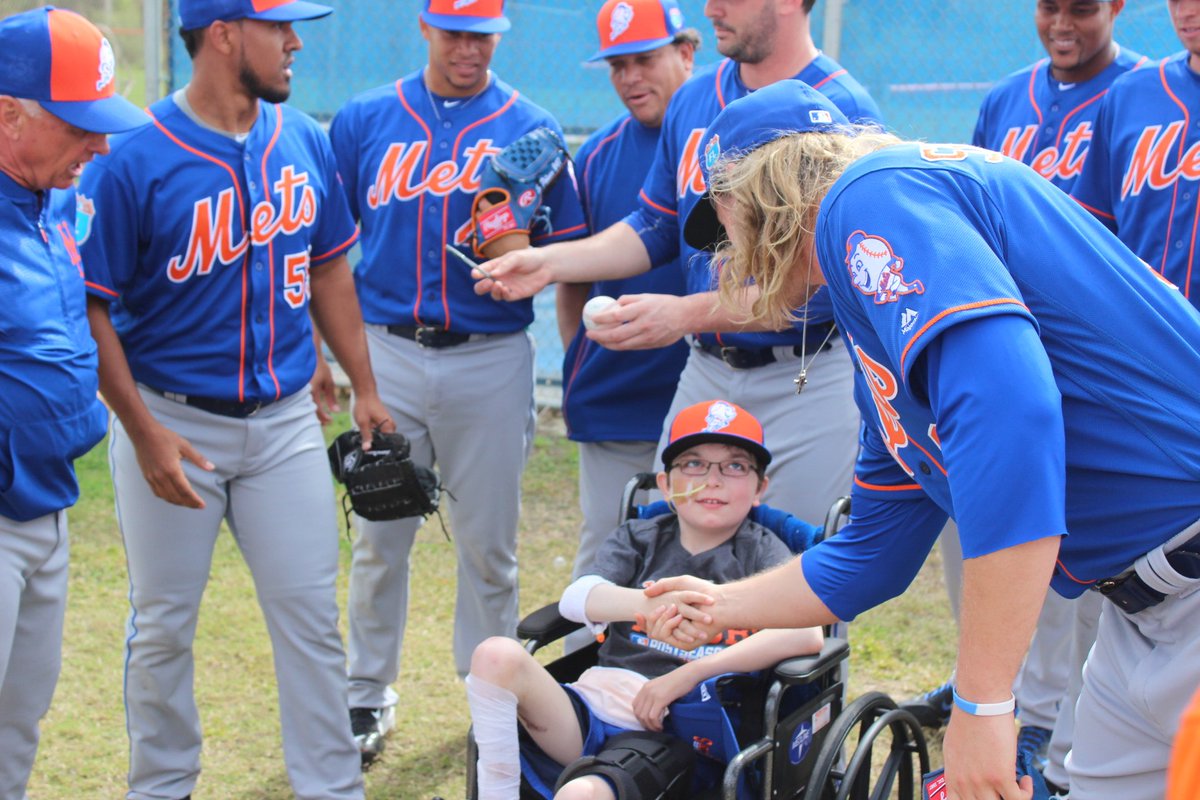 See how a 14 year-old kid made Mets camp come to a completely halt ...