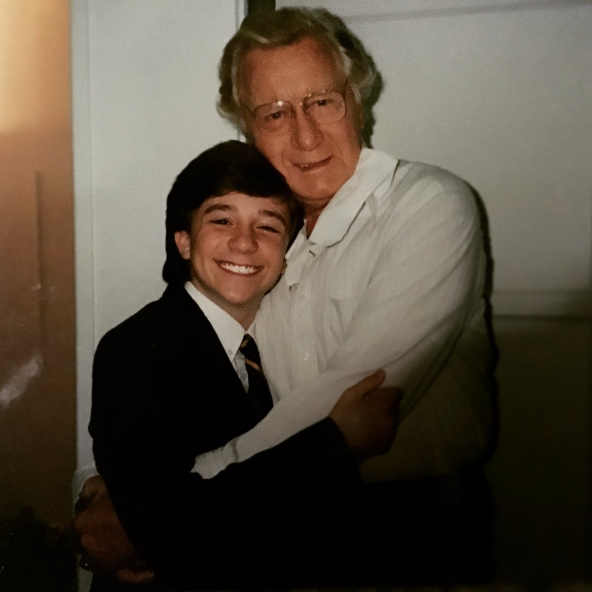 RIP: The late great George Gaynes and I on set of 'Stepmonster' in 1992 ...