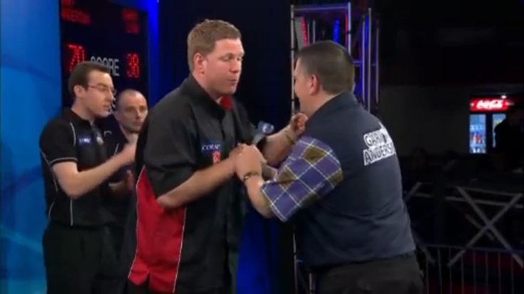HUGE UPSET: Amateur Barry Lynn dumps World Champion Gary Anderson OUT ...