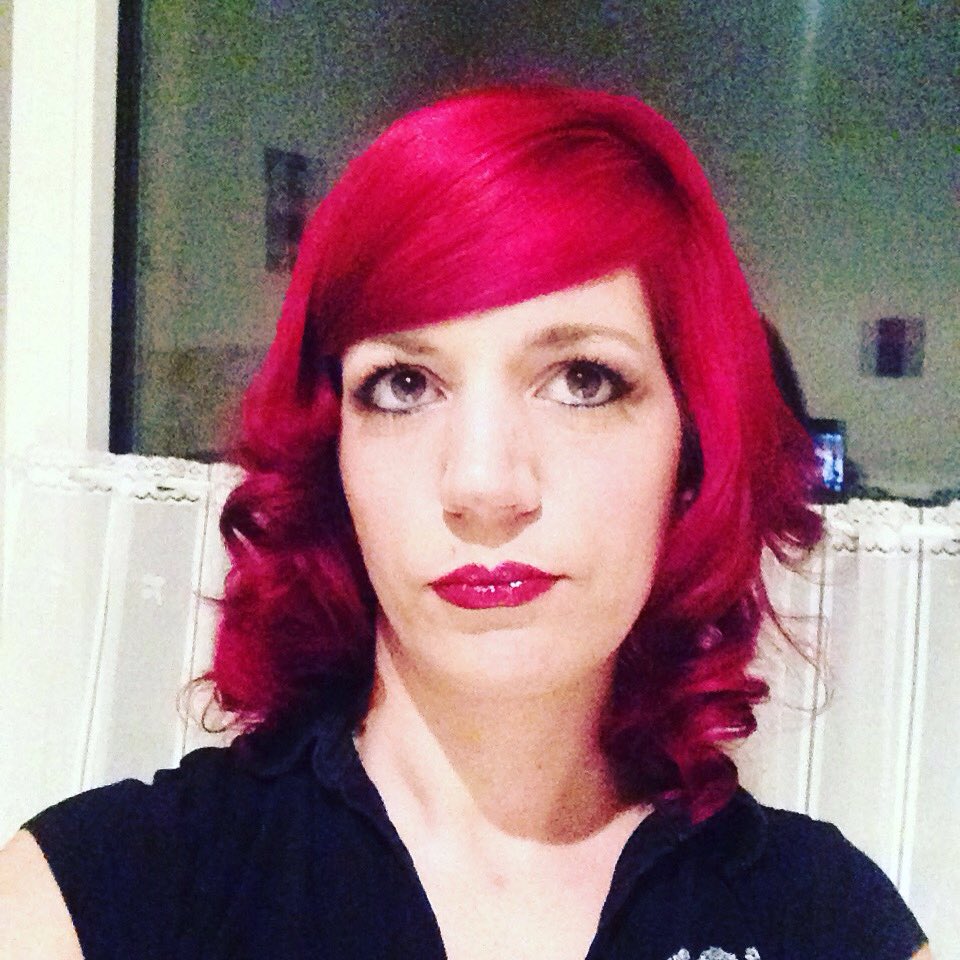 Jennifer Hagel's Instagram, Twitter & Facebook on IDCrawl